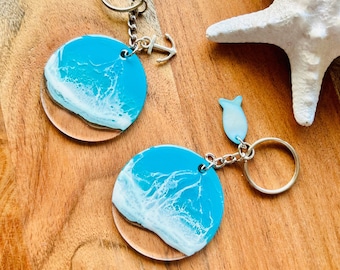 Wood Keychain With Ocean Waves & Charm, Resin Beach Keychain, Epoxy ...