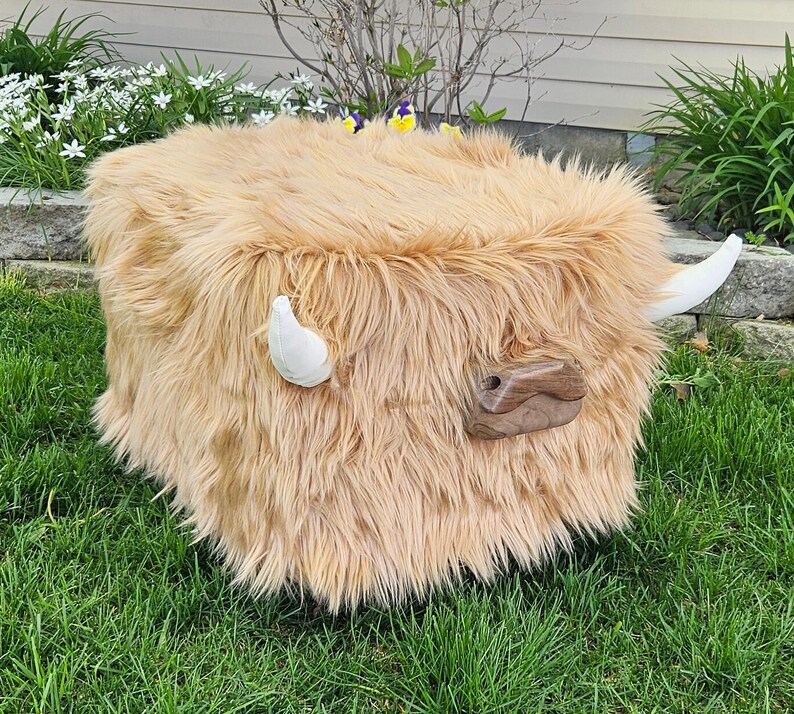 Highland Cow Footstool, Brown - Etsy