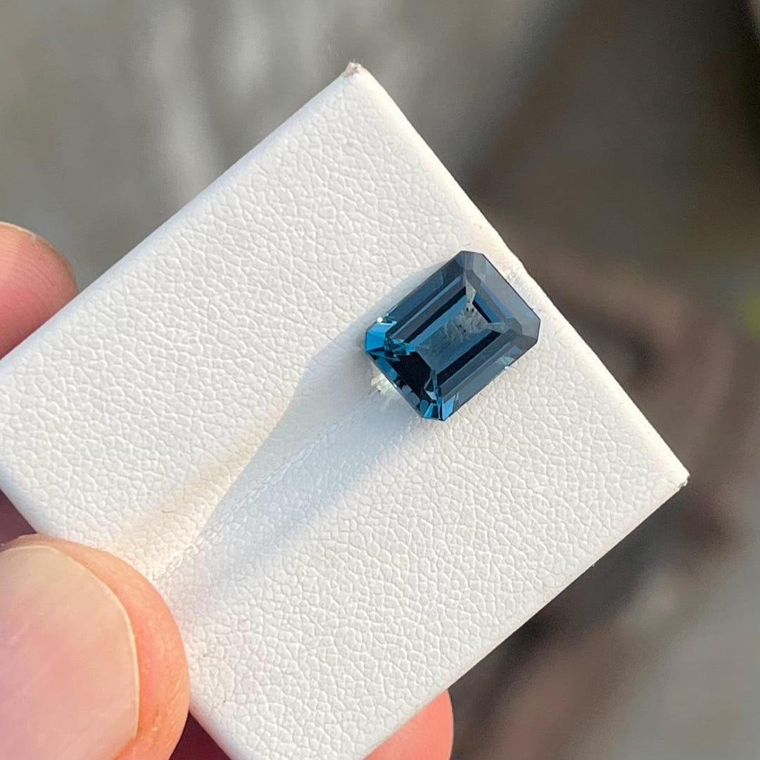 London Blue Topaz Emerald Cut – AAA Quality Faceted Deep Rich Blue ...