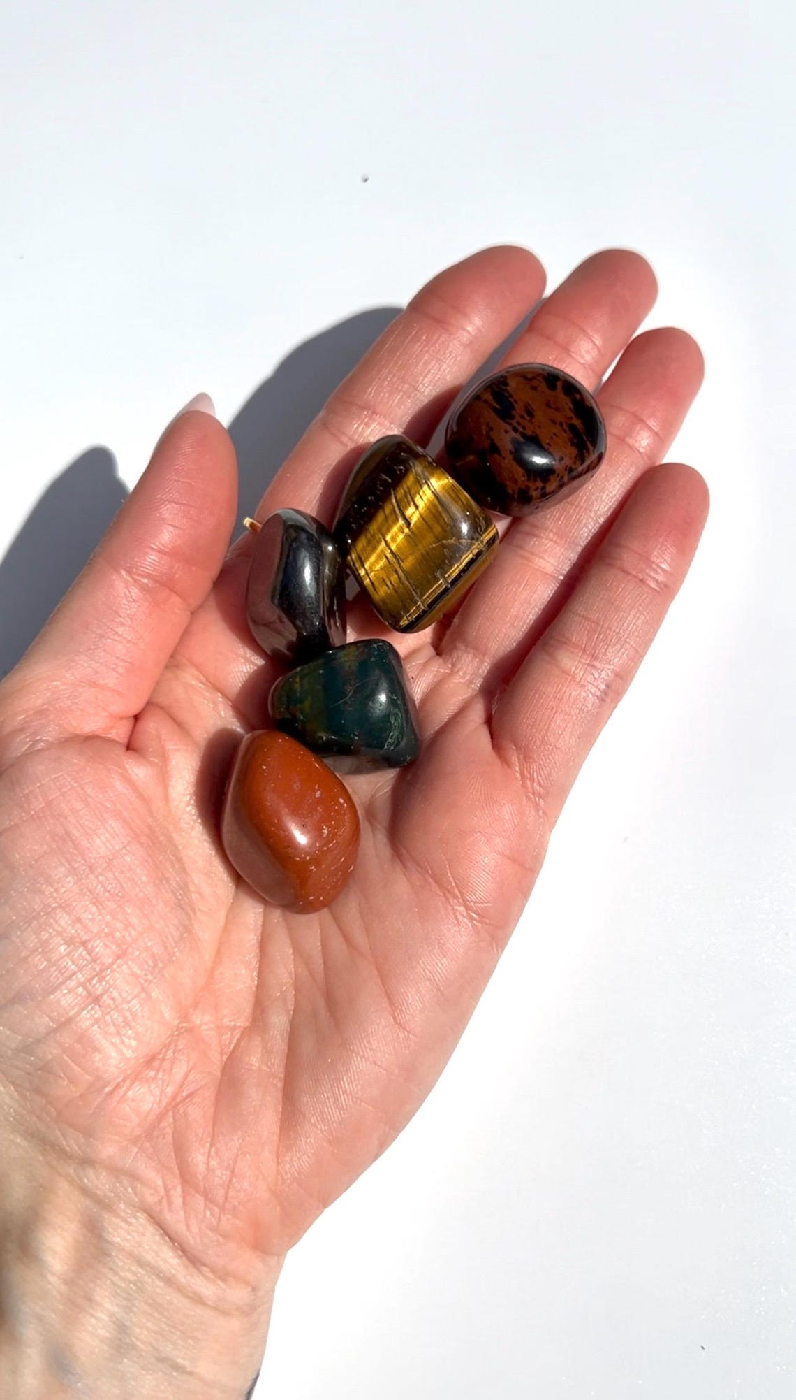 I Am Grounded | Positive Affirmation Crystal Kit | Pocket Stones ...