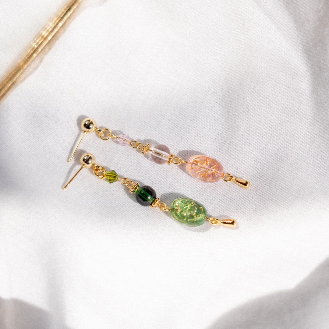 Wicked Inspired Earrings: Elphaba and Glinda Dangle Jewelry - Etsy