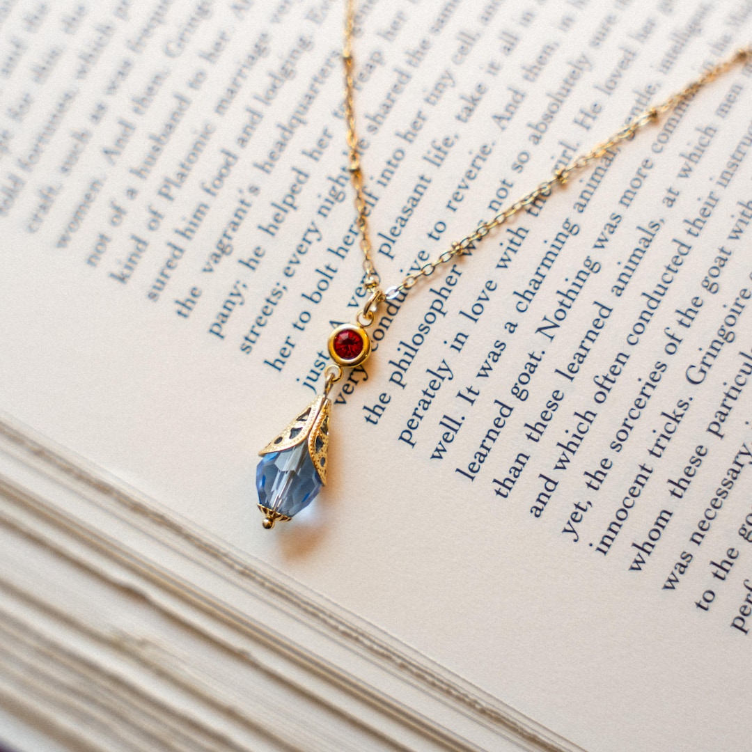 Pendragon Necklace: Howl's Moving Castle Jewelry - Etsy