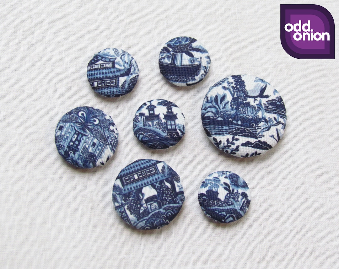 Willow Patterned Buttons Blue and White Willow Fabric Button Fine China ...