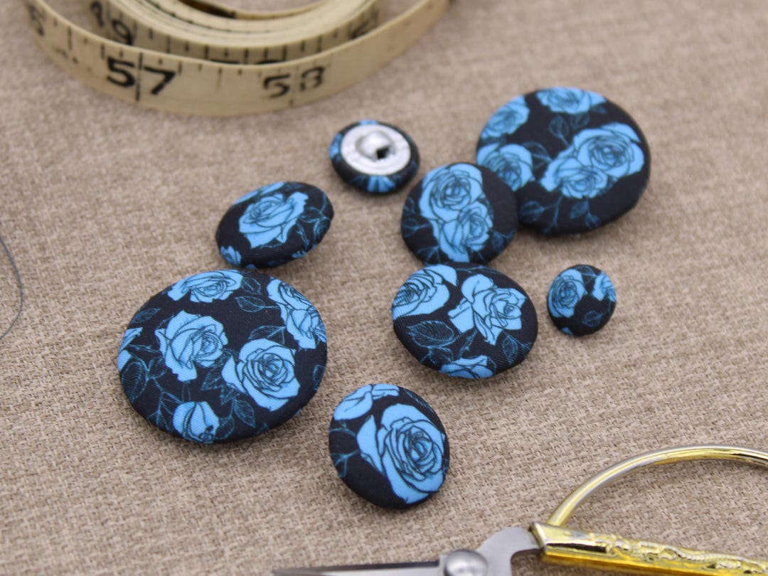 Blue Rose Buttons Black and Blue Fabric Buttons Floral Buttons Buttons ...