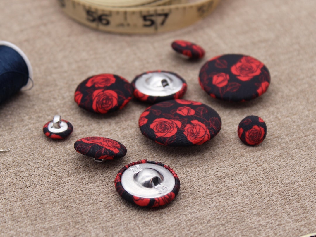 Red Rose Buttons Black and Red Fabric Buttons Floral Buttons Buttons ...
