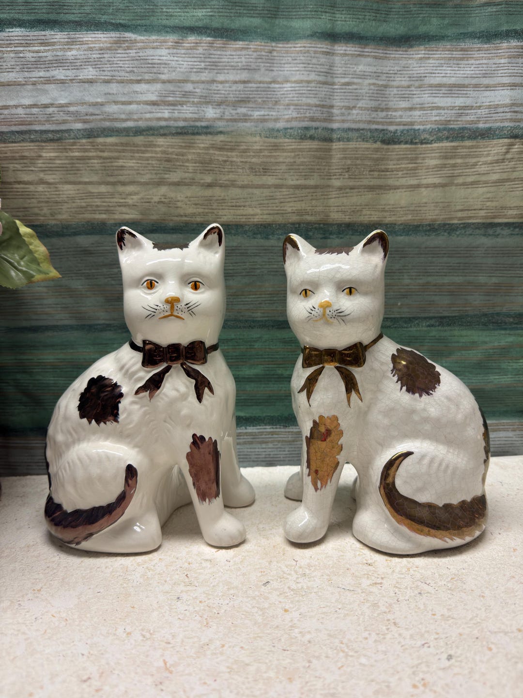 Pair of Hand-painted Staffordshire Cat Figurines – Made in England ...