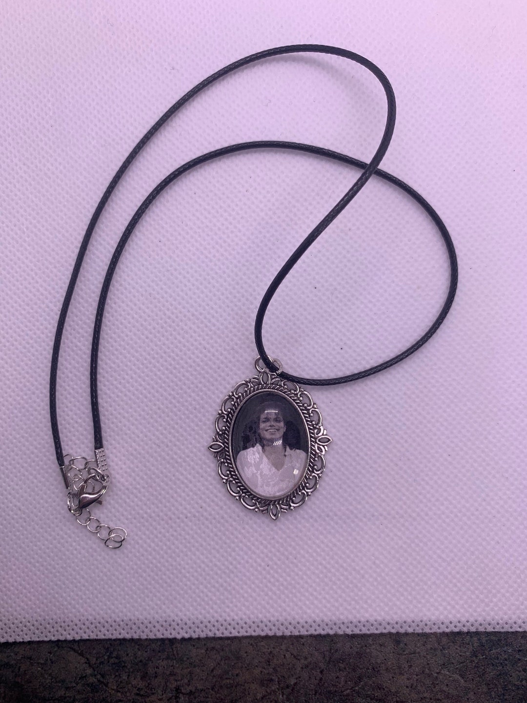 Michael Jackson Oval Pendent Necklace - Etsy