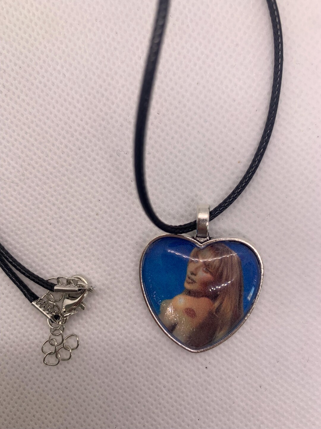 Sabrina Carpenter Heart Shaped Pendant Necklace - Etsy
