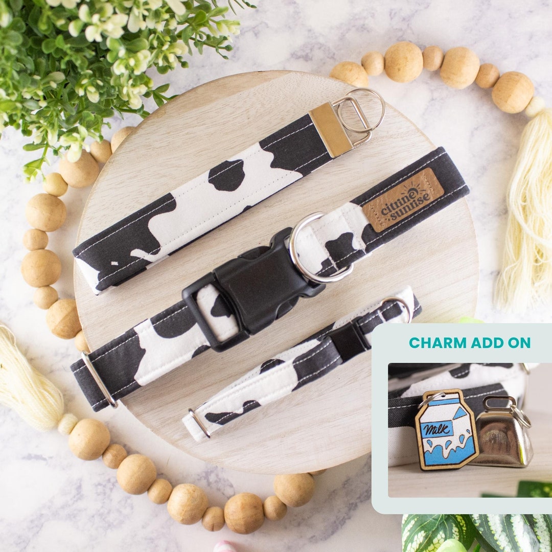 Moo Cow Cow Print Dog Collar, Cool Aesthetic Breakaway Cat Collar ...