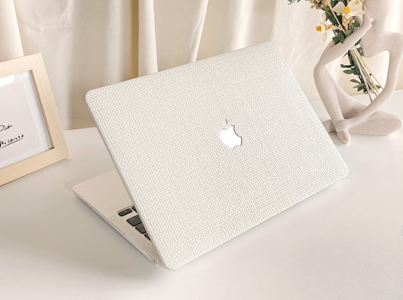White Macbook Pro Case