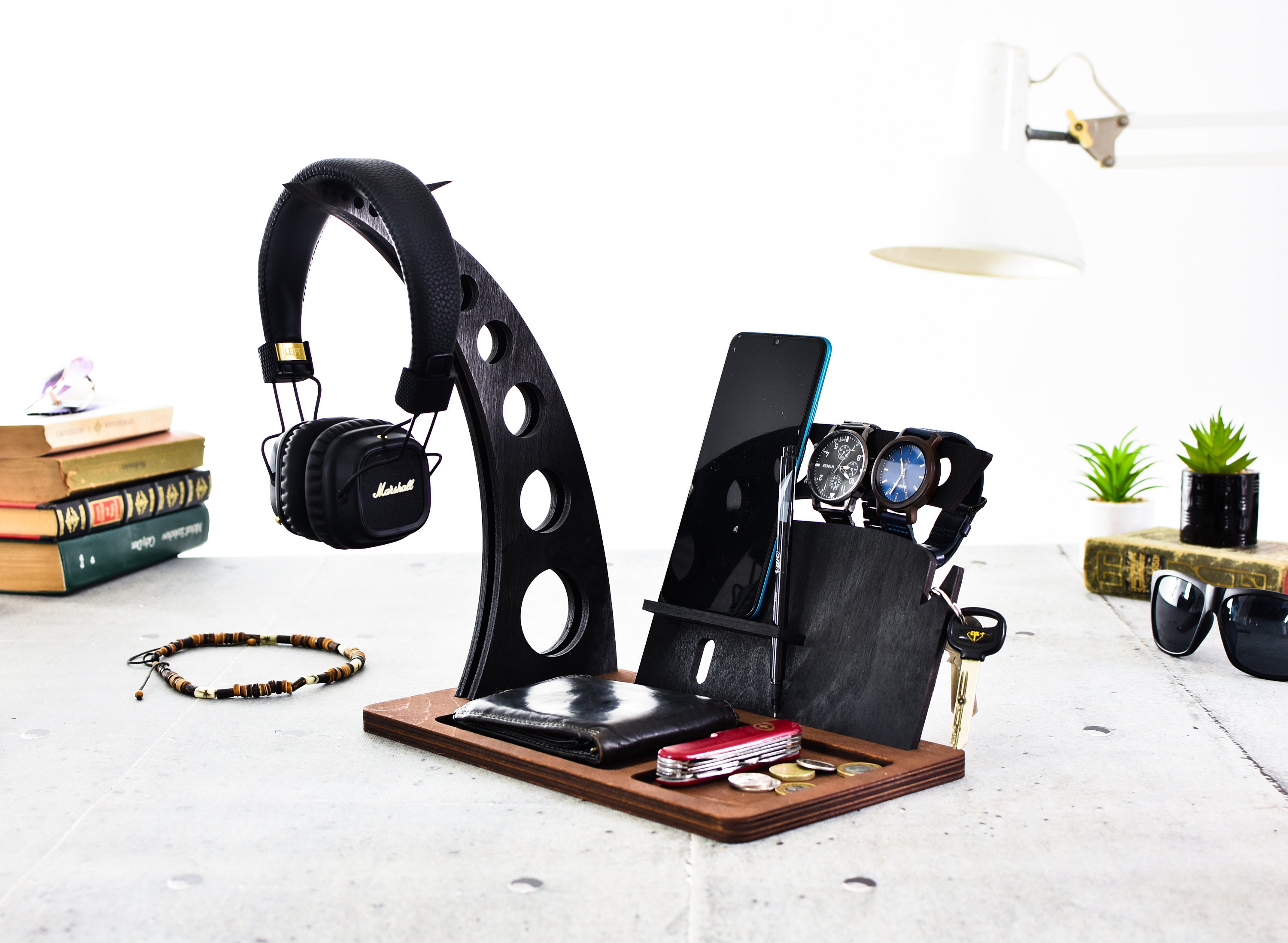 Digital Product Docking Station Organizer Stand DXF SVG AI Plywood 1/4 ...