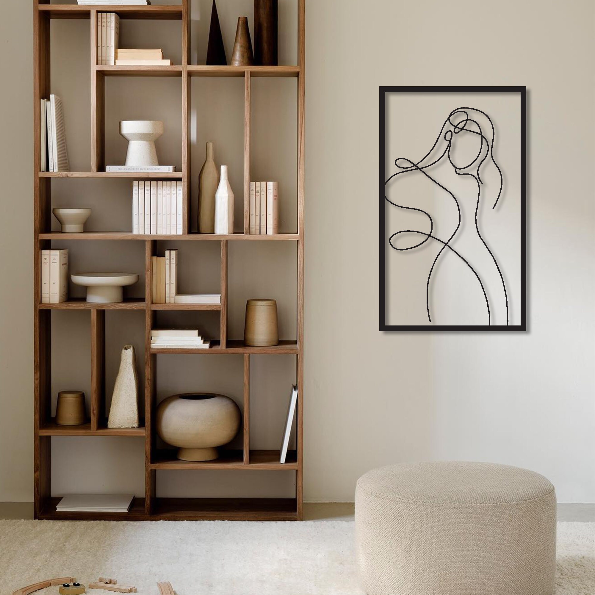 Minimalist Woman Line Art, Chic Woman Metal Line Art, Minimalist Woman ...