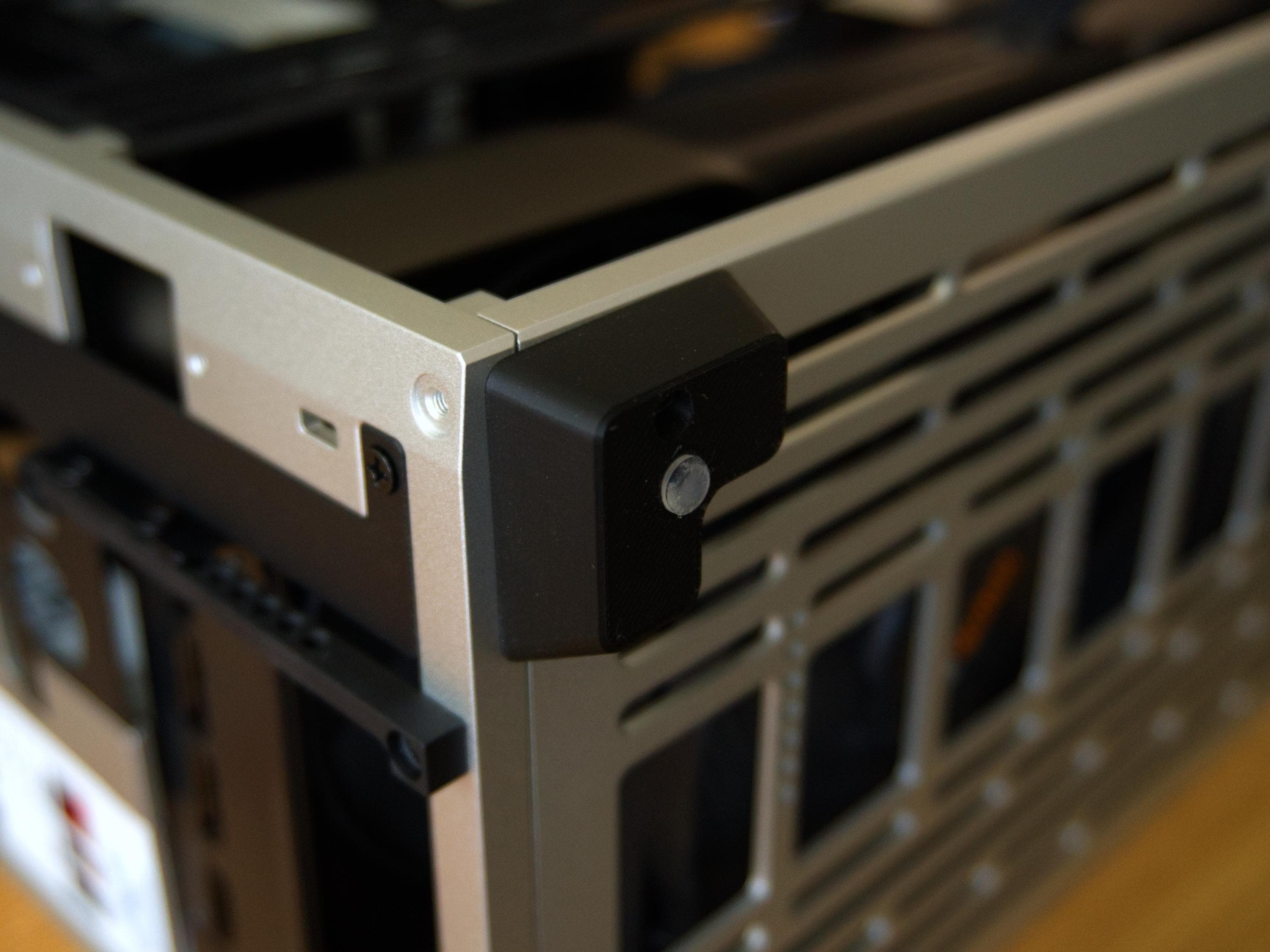 Alternative Replacement Feet for Ncase M2/M3 SFF PC Case - Etsy