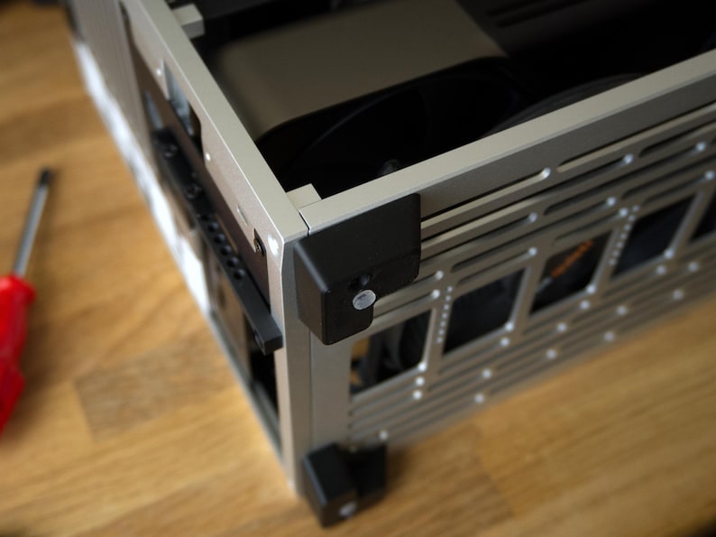 Alternative Replacement Feet for Ncase M2/M3 SFF PC Case - Etsy