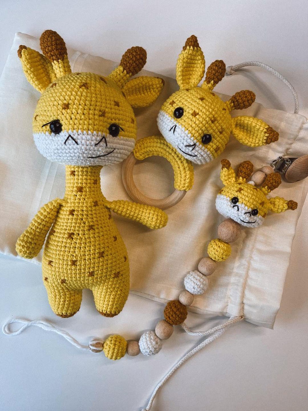Wooden Giraffe Baby Rattle, Amigurumi Giraffe, Knitted Giraffe Toy ...