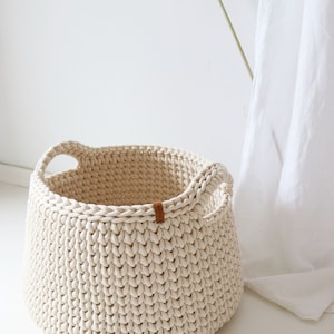 Large Cream Woven Basket, Storage Bin for Room Clothes, Modern Laundry ...