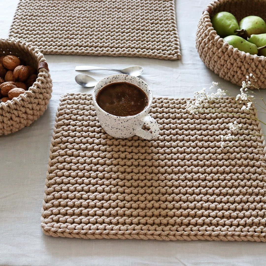 Knitted Placemat for Easter Table Top Decor, Modern Rectangle Table ...