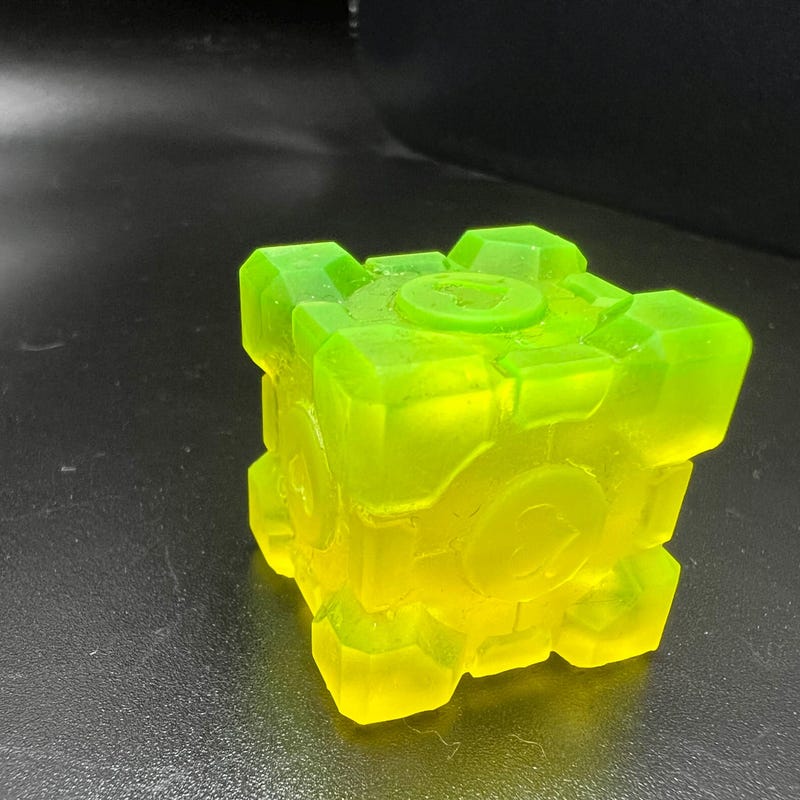 Companion Cube - Etsy