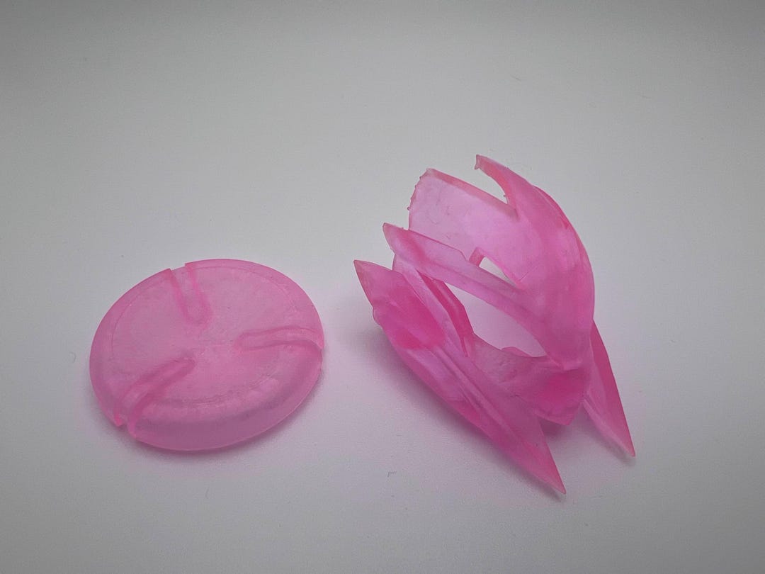 G1 Bionicle Kanohi Faxon Rothnak (transparent Pink) (free Kanoka) - Etsy