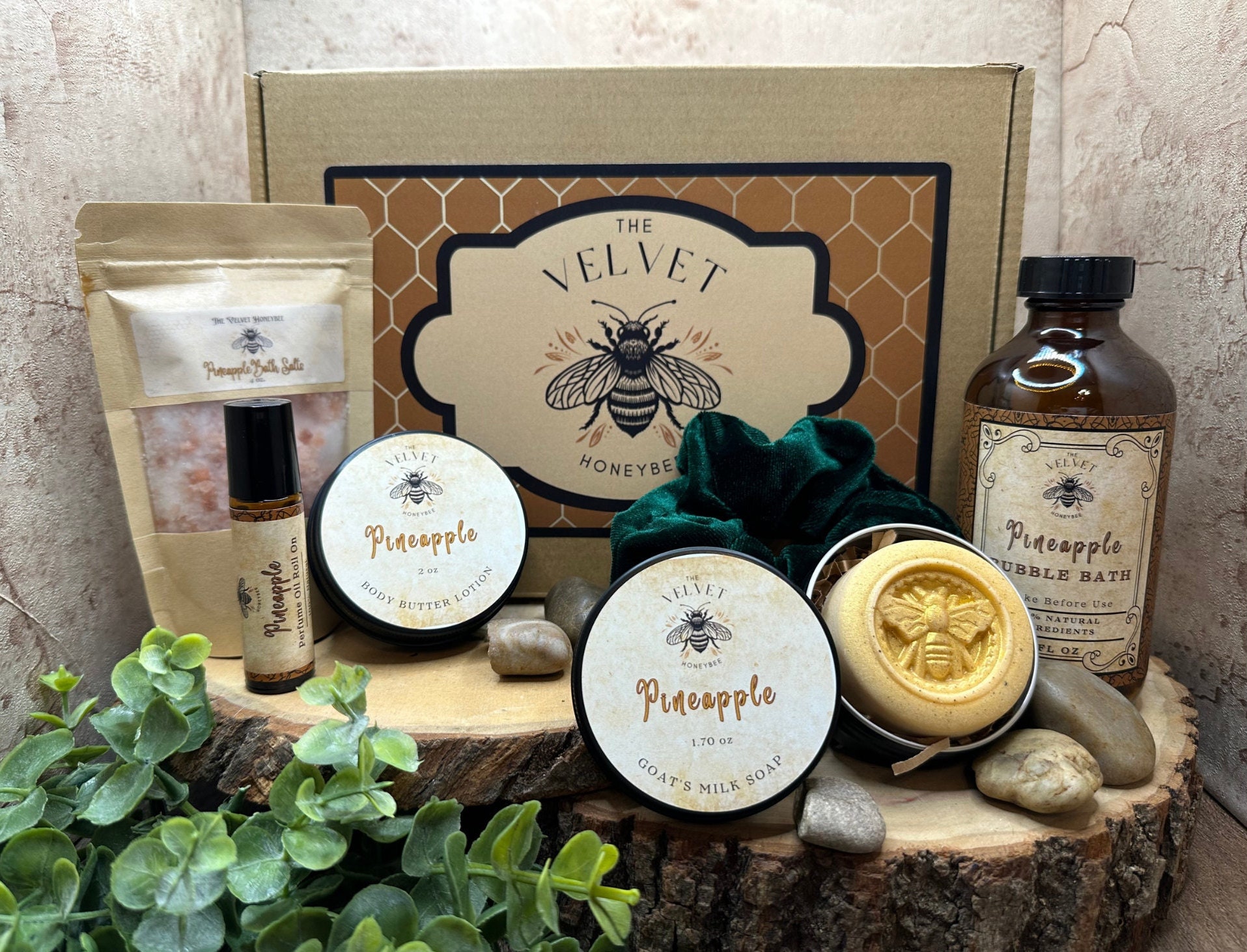 Pineapple Gift Box, Birthday Gift for Her, Tropical Spa Gift, Birthday ...