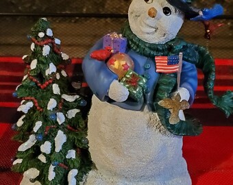 Pipka Figurine - Etsy