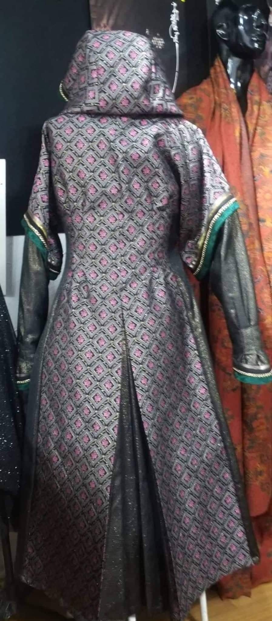 Mongolian Deel Traditional Costume by Hunnu Fashion unique - Etsy UK