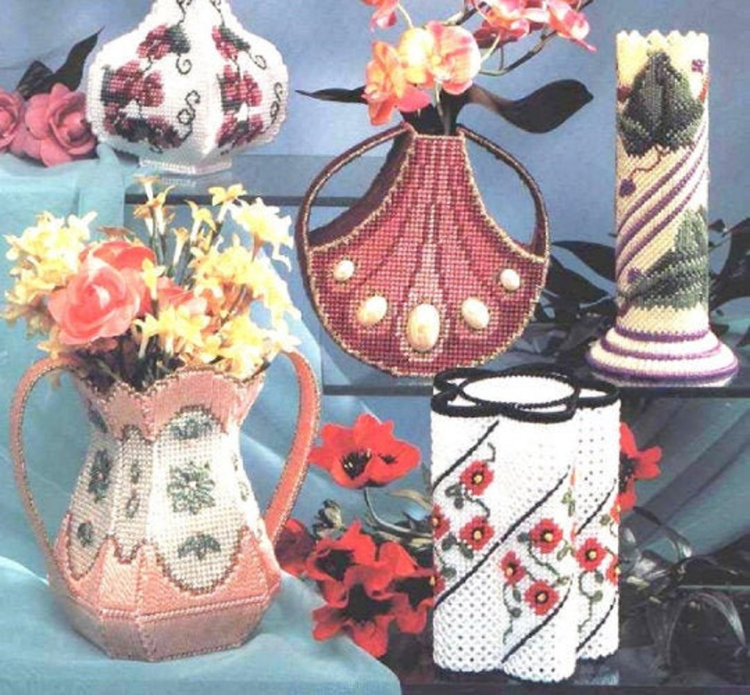 PDF Vintage Plastic Canvas Pattern | Plastic Canvas Pattern Vases ...