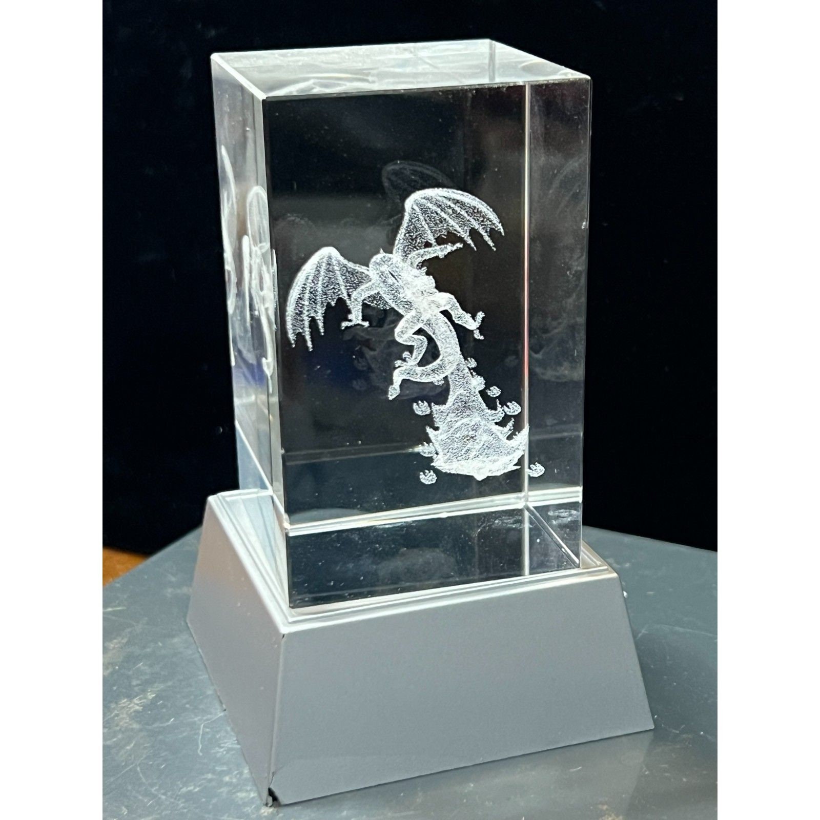 Vintage Laser Cut Etched Crystal Glass Cube Paper Weight W/lighted ...