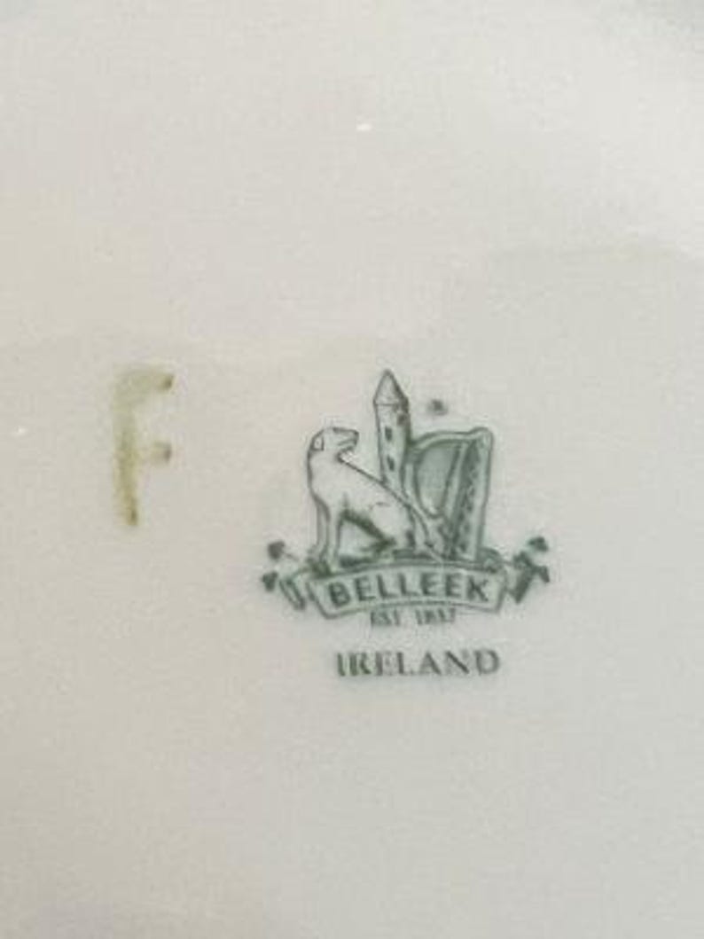 Vintage Beleek Shamrock Vase Made in Ireland - Etsy