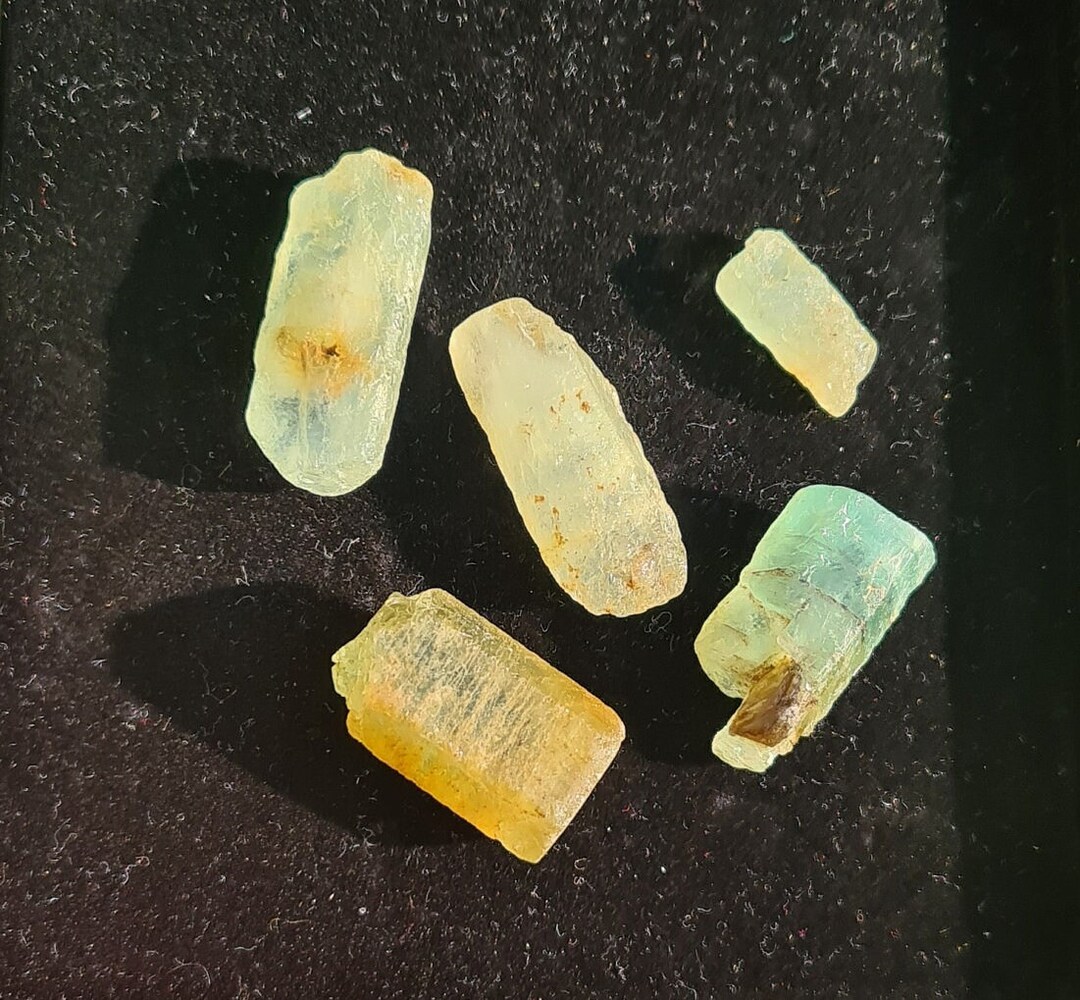 Raw Aquamarine Crystal Sticks | Healing Crystals, 5 Piece Lot - Etsy