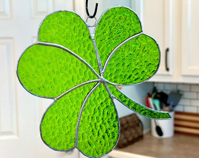 St. Patrick’s Day Suncatcher - Etsy