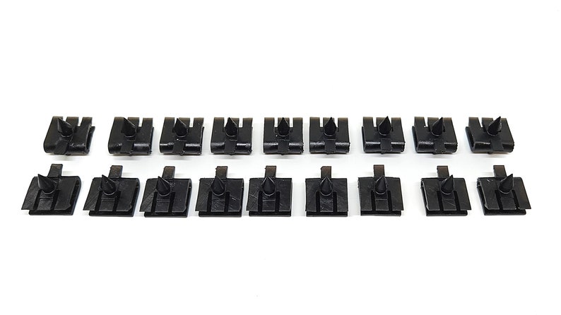 18x BMW E30 M Tech 2 Rocker Panel Clips Set of 18 NLA M-technic Side ...