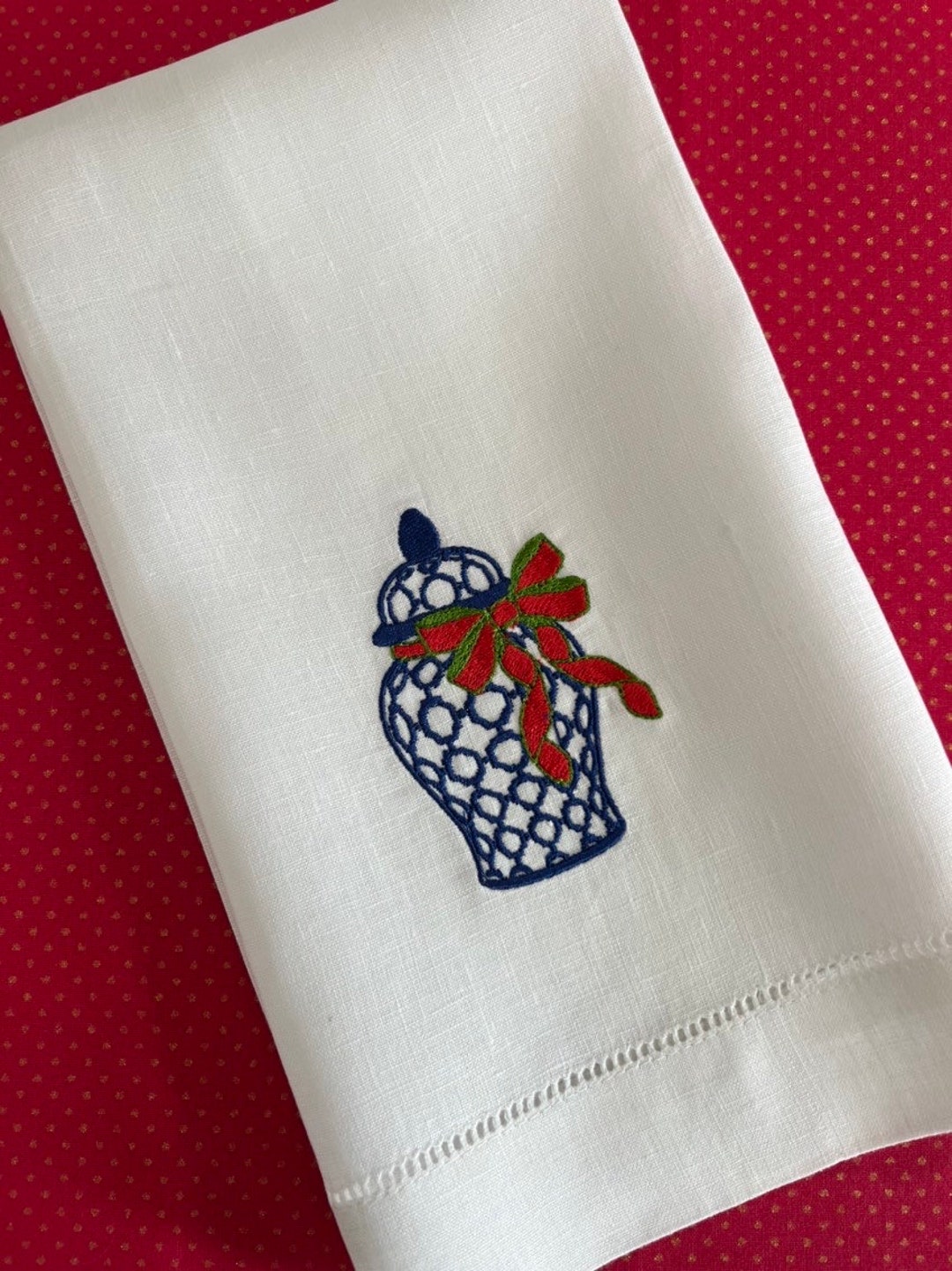 Personalized Bathroom Linen Hand Towel, Chinoiserie Ginger Jarunique ...