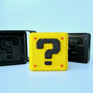 Question Mark Bath Bomb Mold // Mario Bros Mold - Etsy