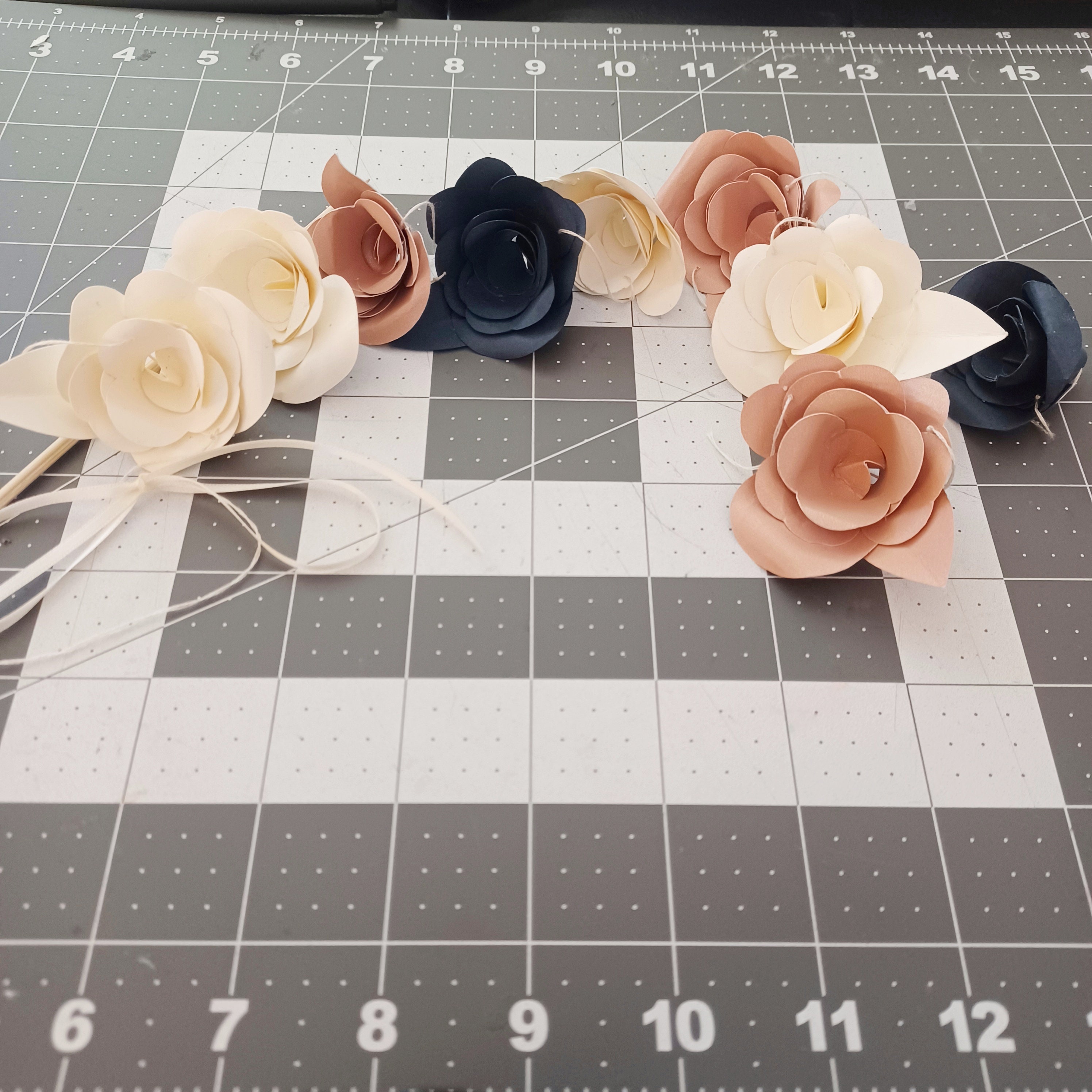 White Paper Roses Do It Yourself Craft Kit | Birthday Decorations ...