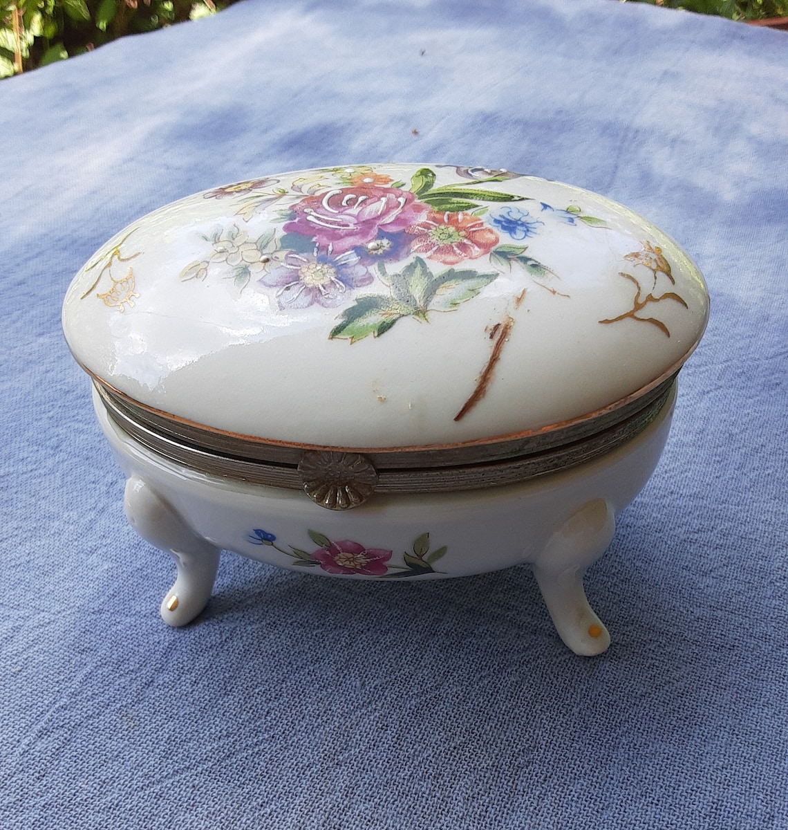 Rose Ceramic Hinged Footed Jewelry Box/jewelry Box/ Box/small Ceramic ...