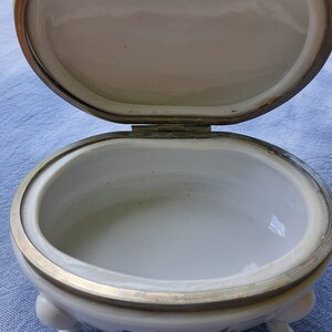 Rose Ceramic Hinged Footed Jewelry Box/jewelry Box/ Box/small Ceramic ...