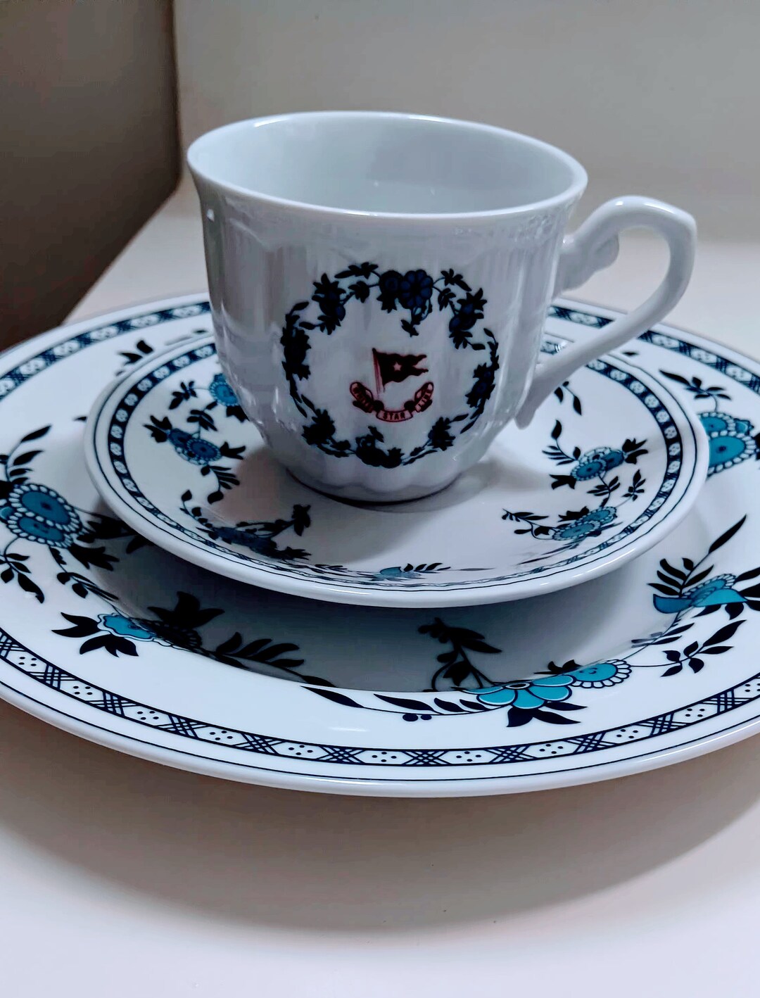 Titanic Replica Blue & White 3 Piece Place Setting From Red Star ...