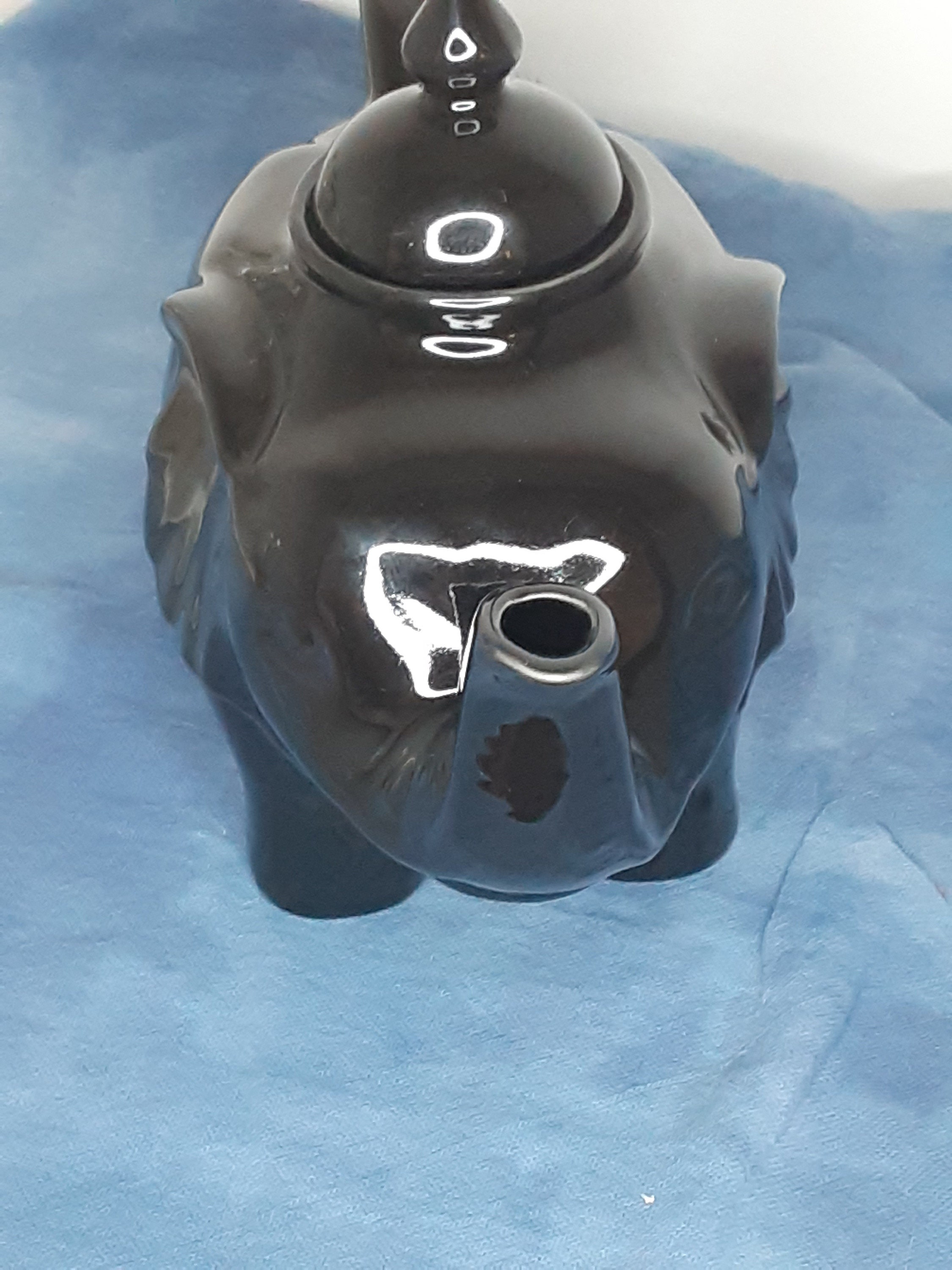 Cordon Bleu Black Elephant Tea Pot/elephant Tea Pot/home Decor/ - Etsy