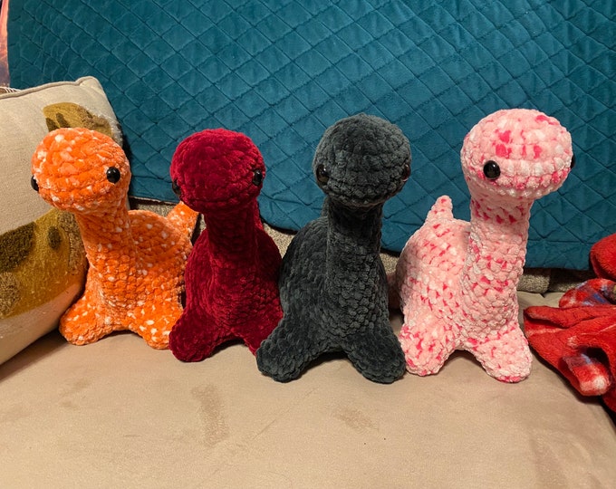 Crochet Brontosaurus Plushie, Dinosaur Amigurumi, Dino Plush, Bronto ...