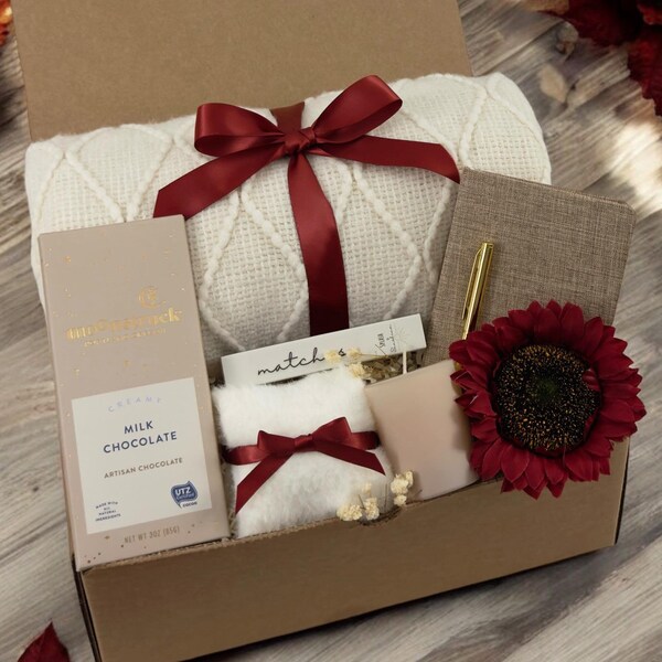 Classy 21st Party - Etsy