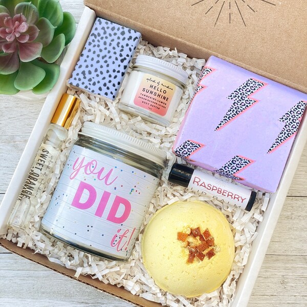 Congratulations Gift - 60+ Gift Ideas for 2023