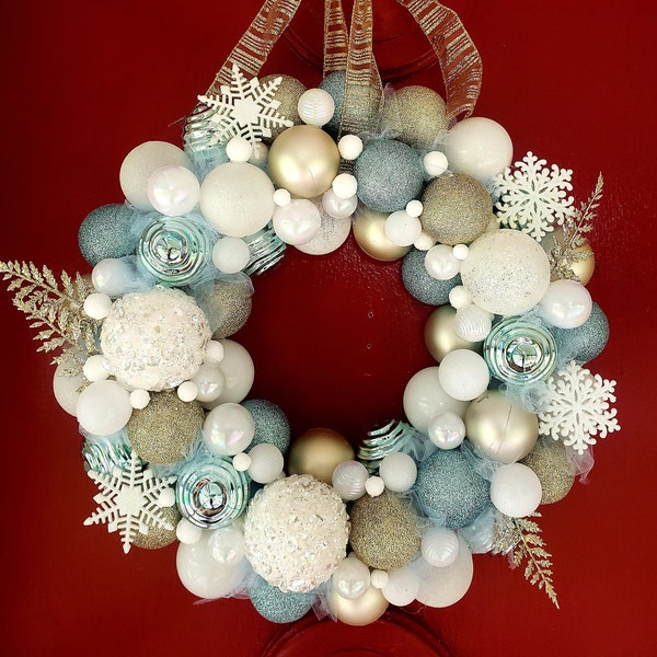 Snowflake Wreath - Etsy