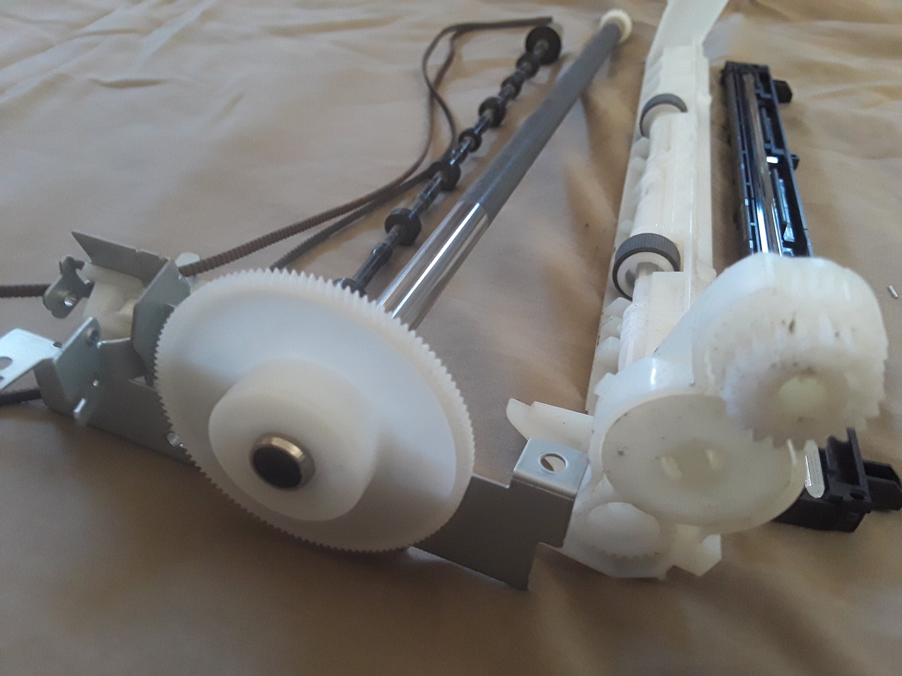 ROLLERS AXLES & GEARS Circuit Board, Plastic and Metal Parts, Toothed ...