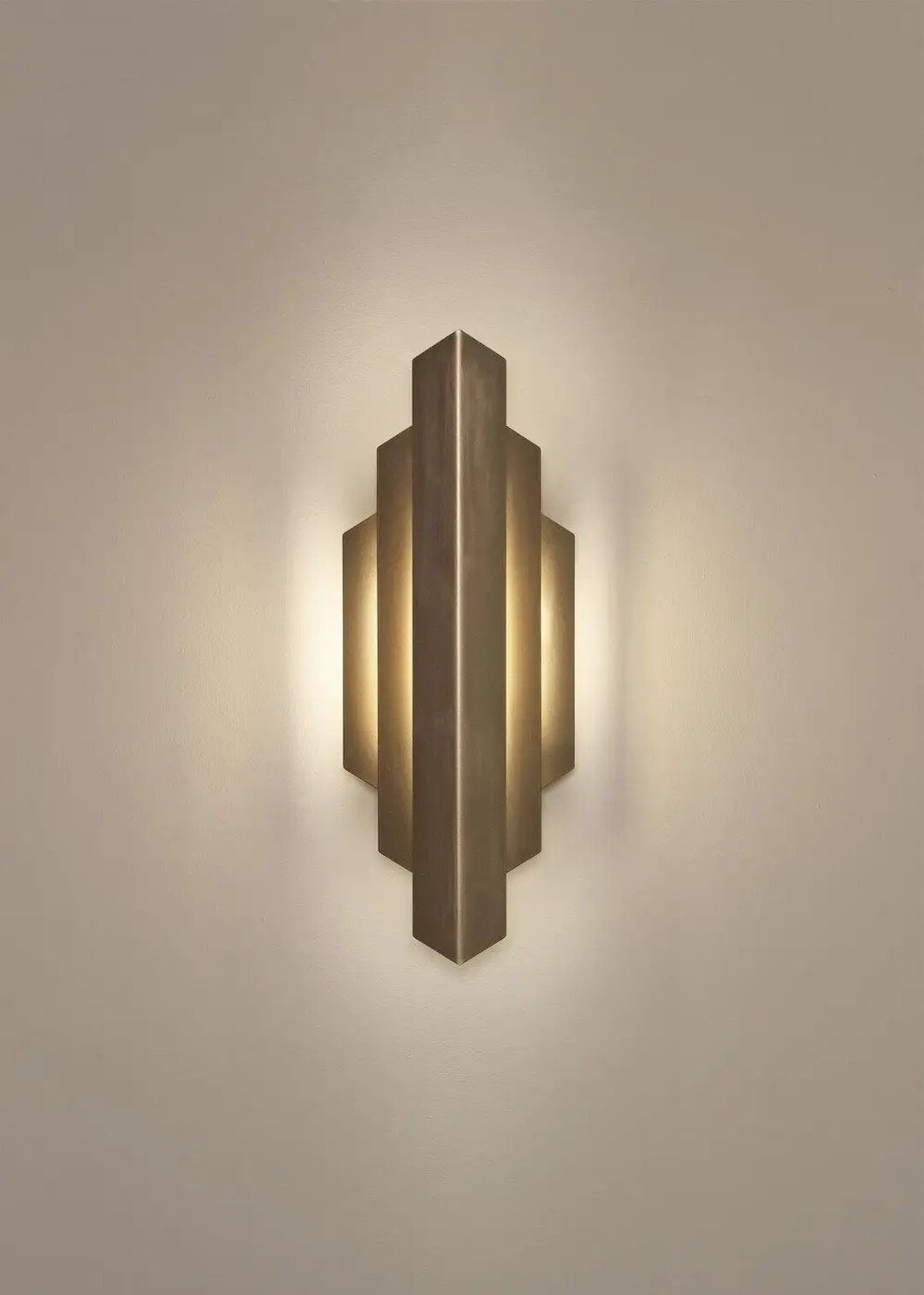 Handmade Brass Vertical Geometric Modern Wall Sconce Light - Etsy