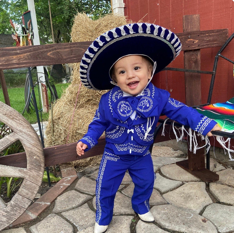 Traje Charro Azul Rey Con Bordado En Plata - Etsy