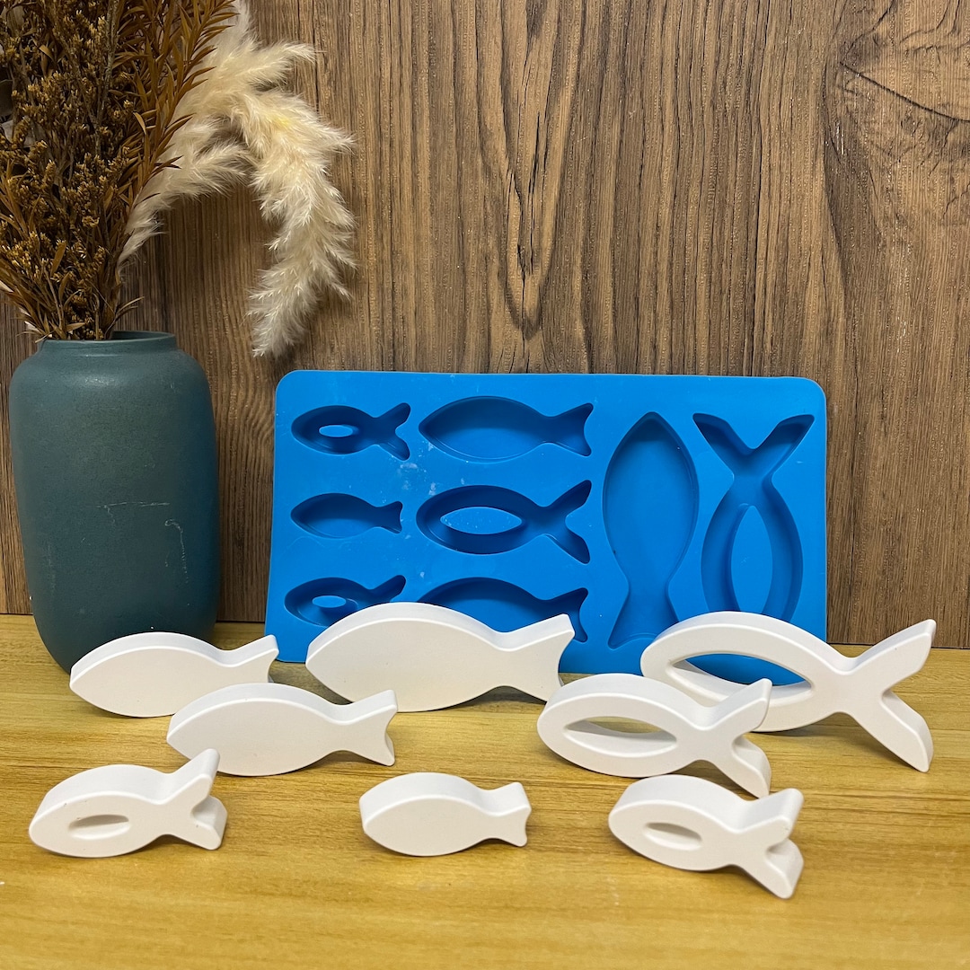 Silicone Mold Fish 8 in 1, Communion Fish Casting Mold, Cute Mini Fish ...