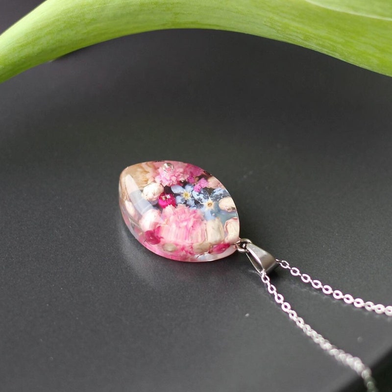 Real Flower Necklace - Etsy