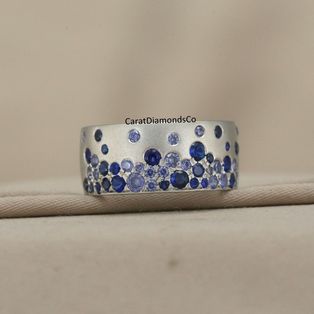 18K White Gold Satin Finish Band, Round Cut Blue Sapphire Gemstone ...