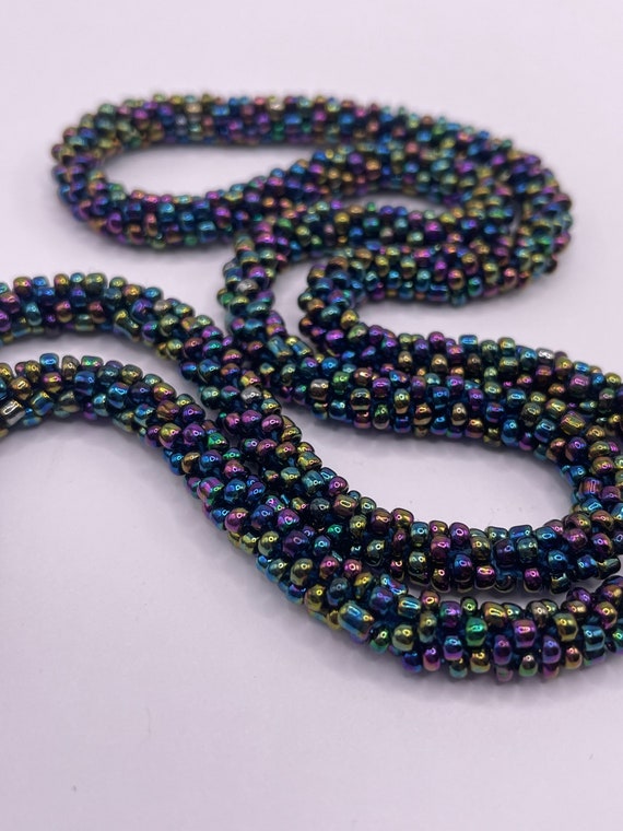 Peacock colour glass seed bead rope style vintage nec… - Gem
